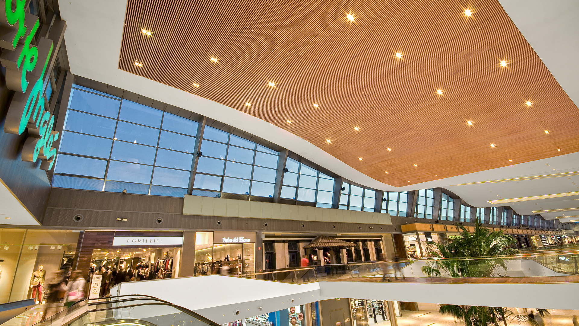 Retail Ceiling Tiles for Stores and Malls | Rockfon